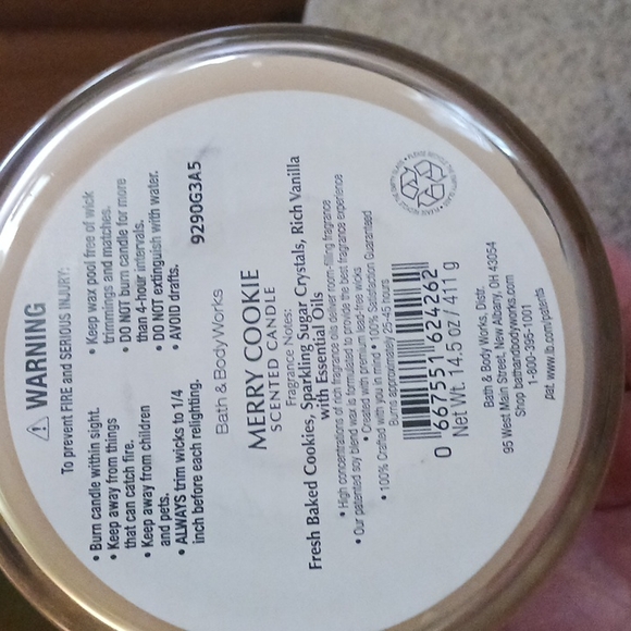 Bath & Body Works | Accents | Bath Body Works Merry Cookie Candle ...